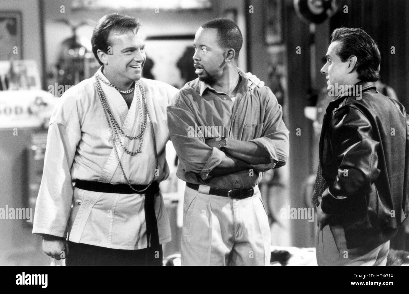 THE JACKIE THOMAS SHOW, (from left): Tom Arnold, Michael Boatman, Joe ...