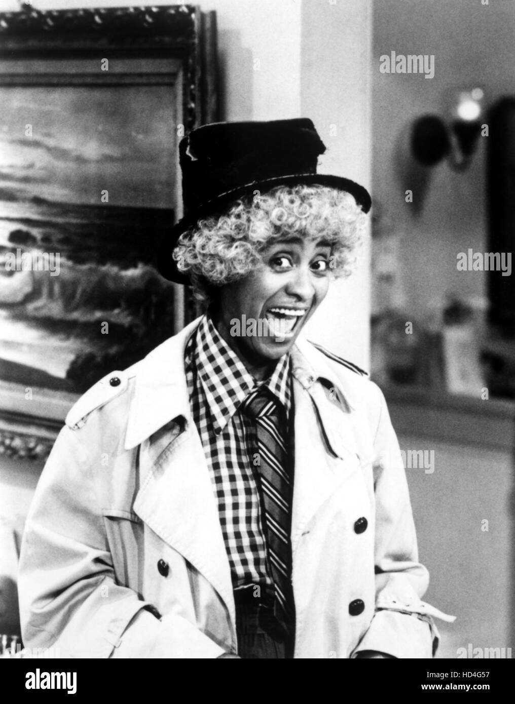 THE JEFFERSONS, Marla Gibbs in episode 'Now You See It, Now You Don't ...
