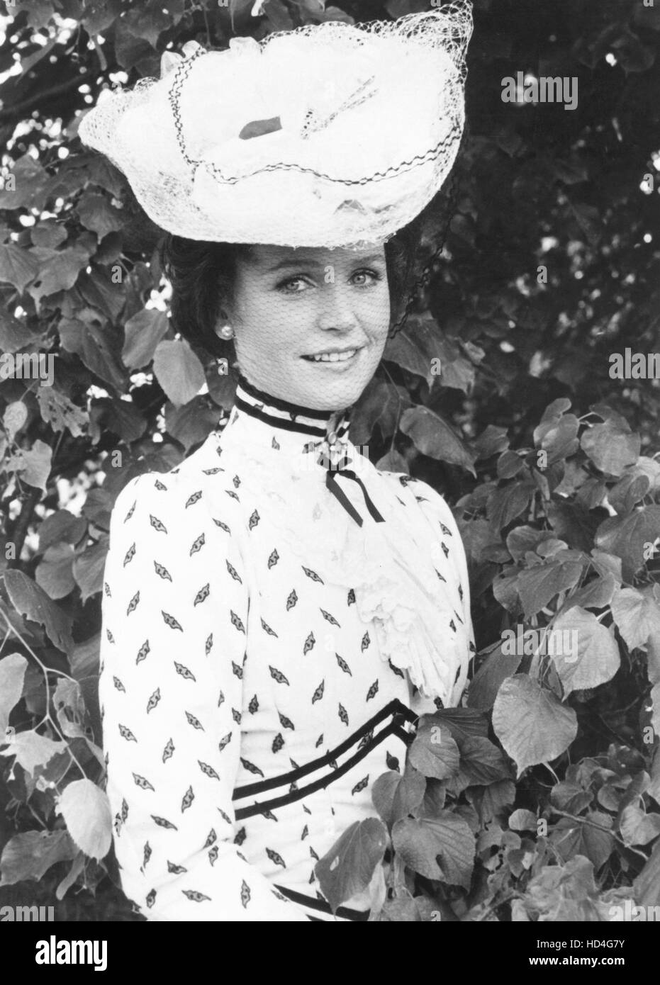 JENNIE: LADY RANDOLPH CHURCHILL, Lee Remick, 1974 Stock Photo - Alamy