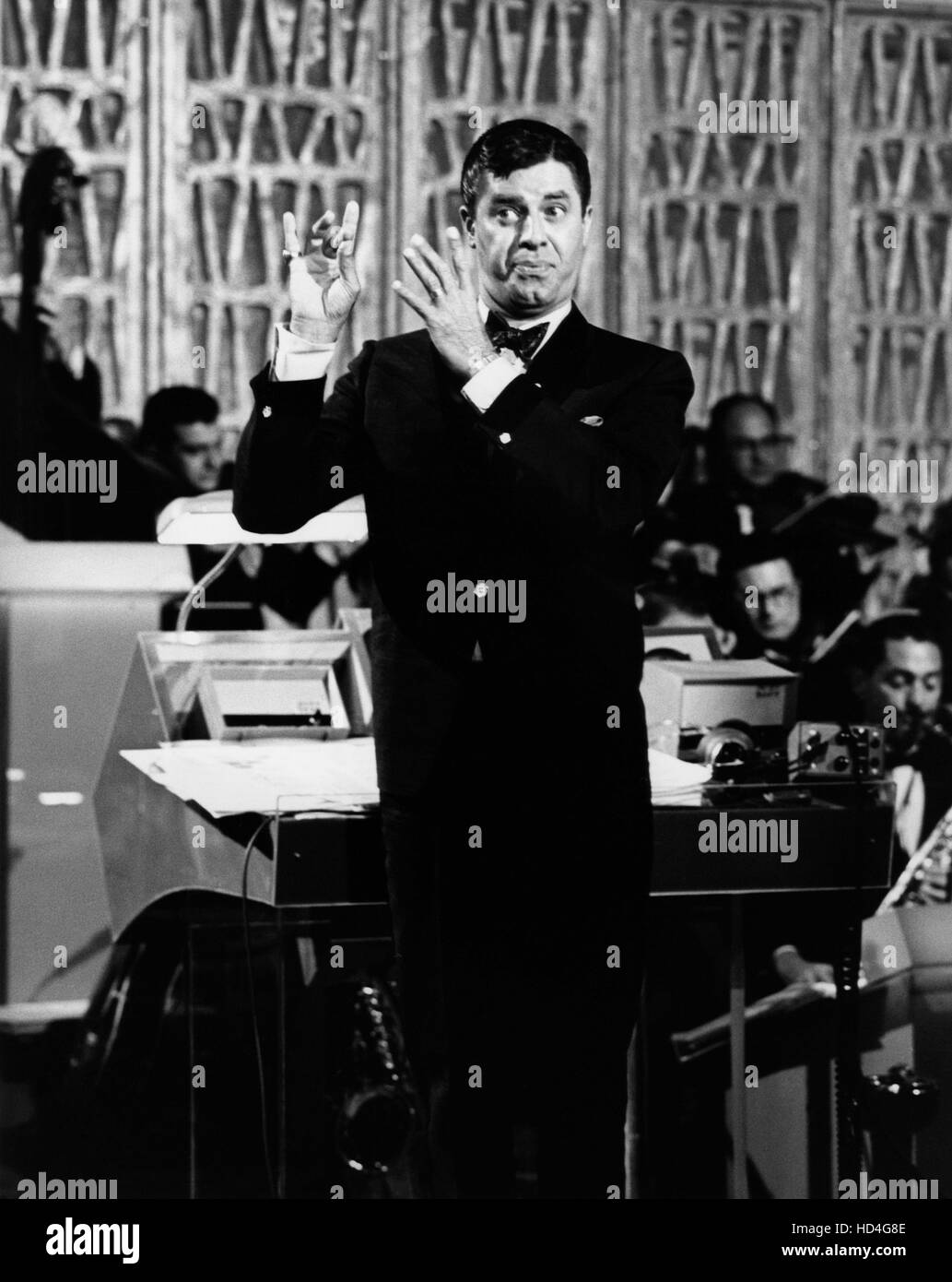 THE JERRY LEWIS SHOW, Jerry Lewis, 1963 Stock Photo - Alamy