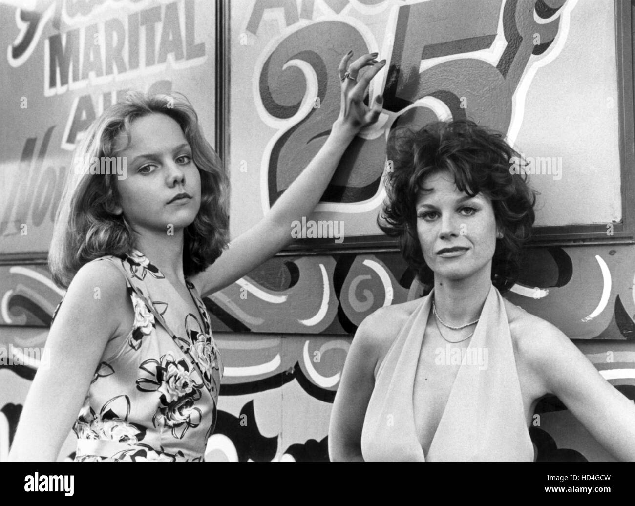 LITTLE LADIES OF THE NIGHT, Linda Purl, Lana Wood, 1977 Stock Photo - Alamy