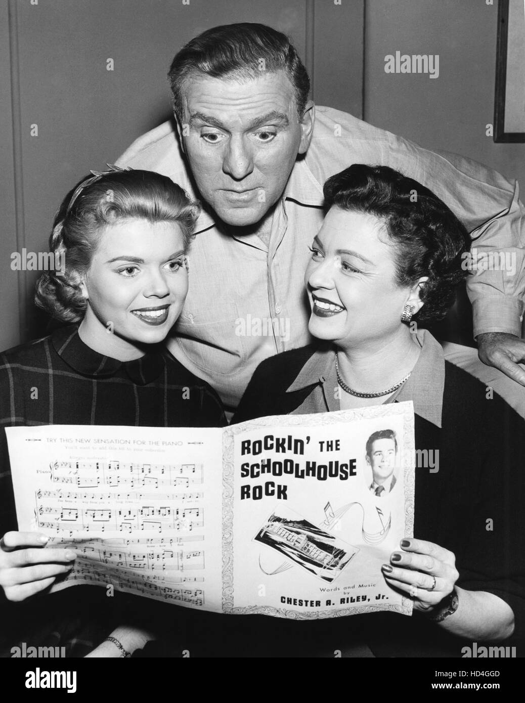THE LIFE OF RILEY, from left, Lugene Sanders, William Bendix, Marjorie ...