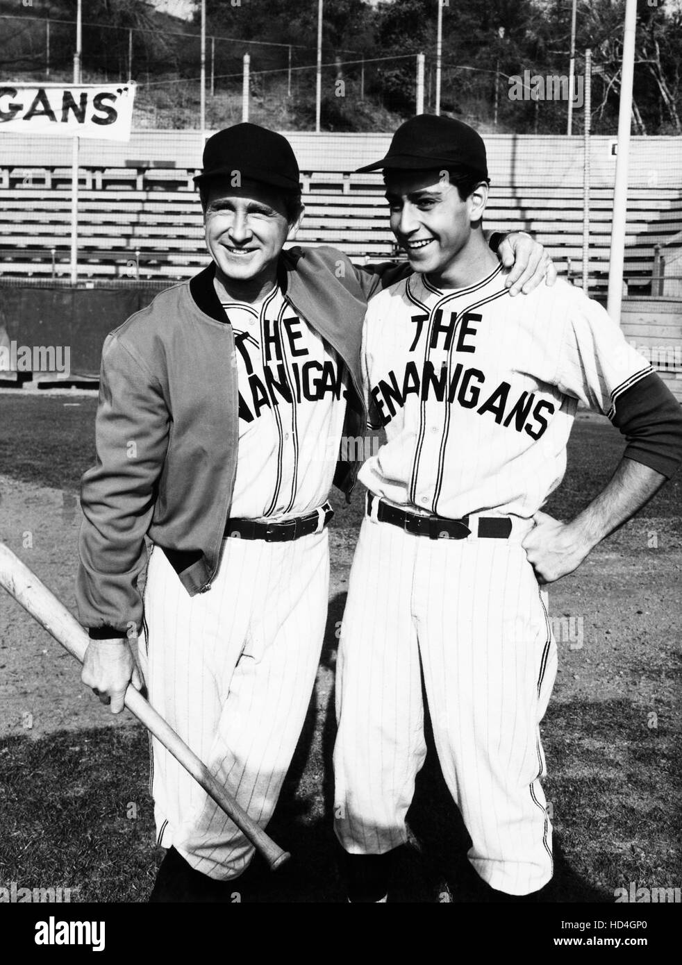 THE LLOYD BRIDGES SHOW, from left, Lloyd Bridges, Bo Belinsky, 'The ...