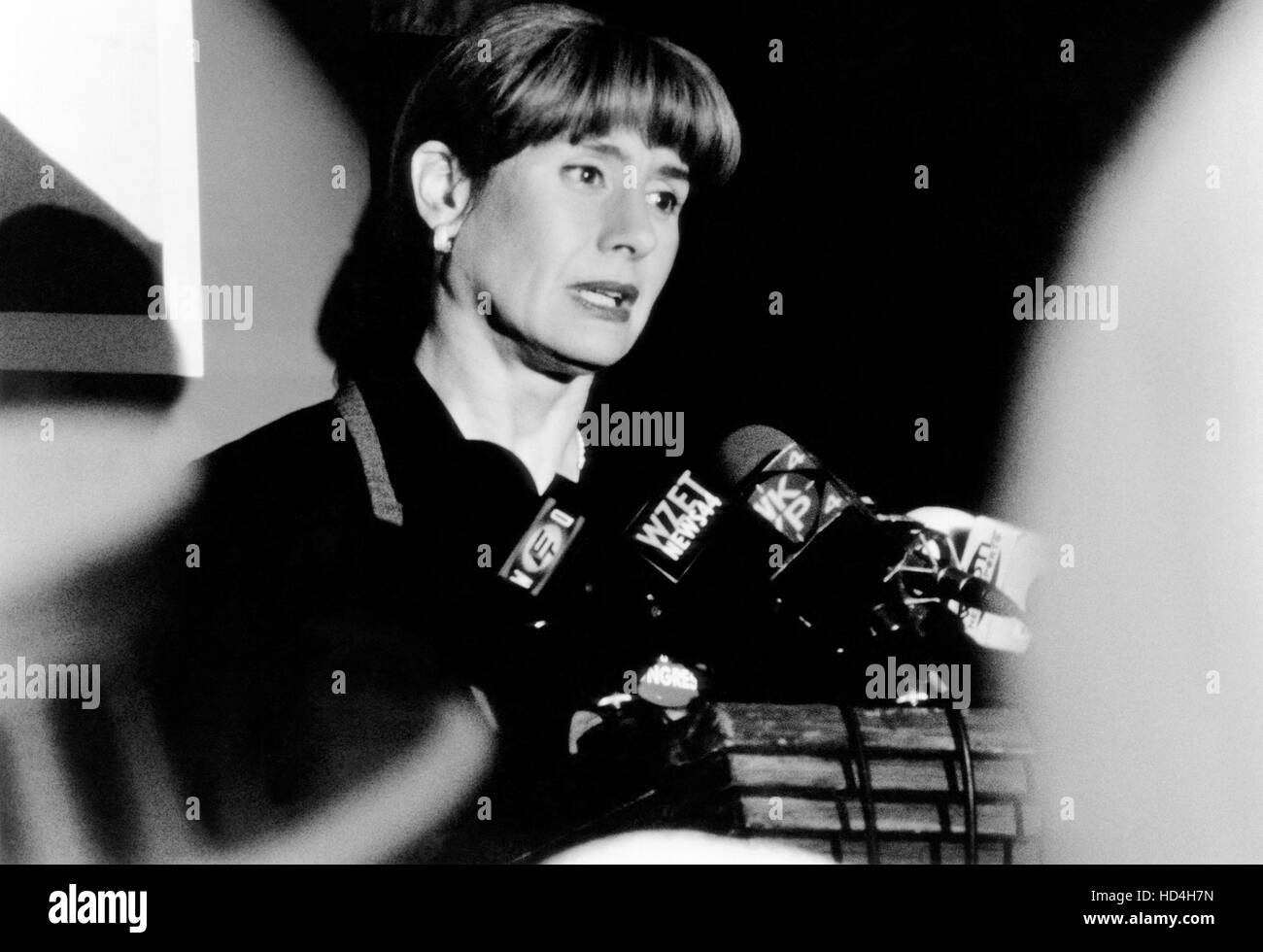 THE LONG ISLAND INCIDENT, Laurie Metcalf, aired May 3, 1998, ©Barwood ...