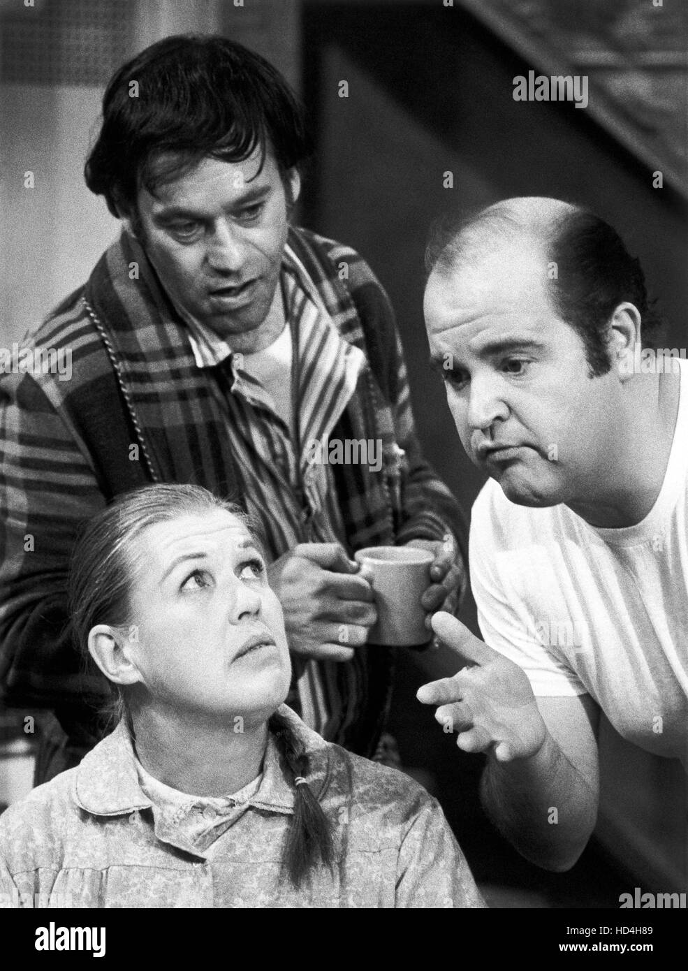 LOTSA LUCK, from bottom left: Kathleen Freeman, Wynn Irwin, Dom DeLuise ...