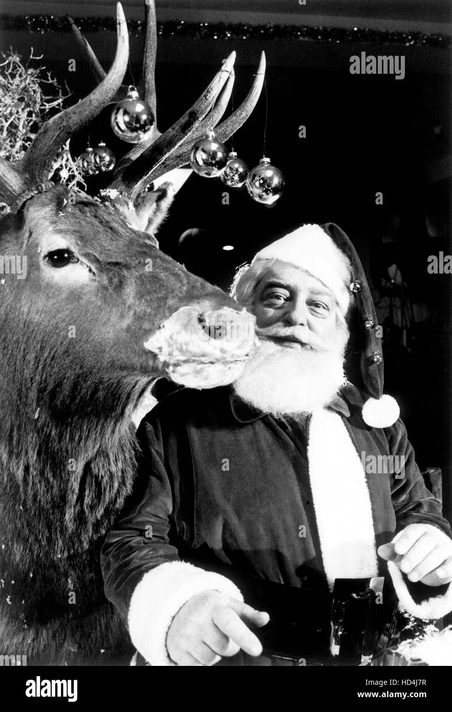MIRACLE ON 34TH STREET, Sebastian Cabot, 1973 Stock Photo - Alamy
