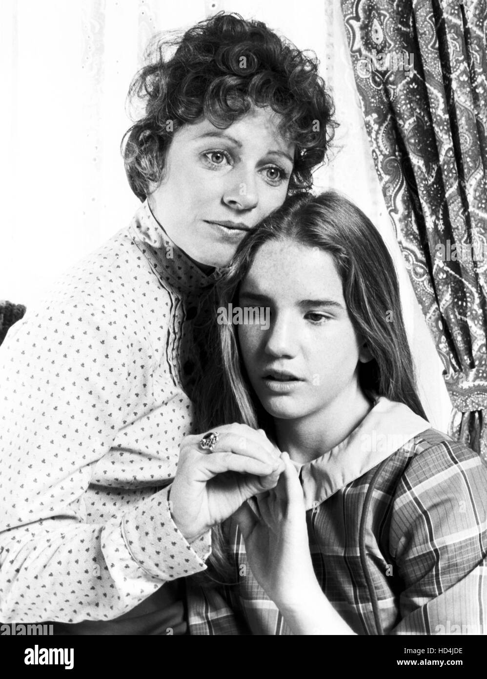 THE MIRACLE WORKER, from left, Patty Duke, Melissa Gilbert, aired ...