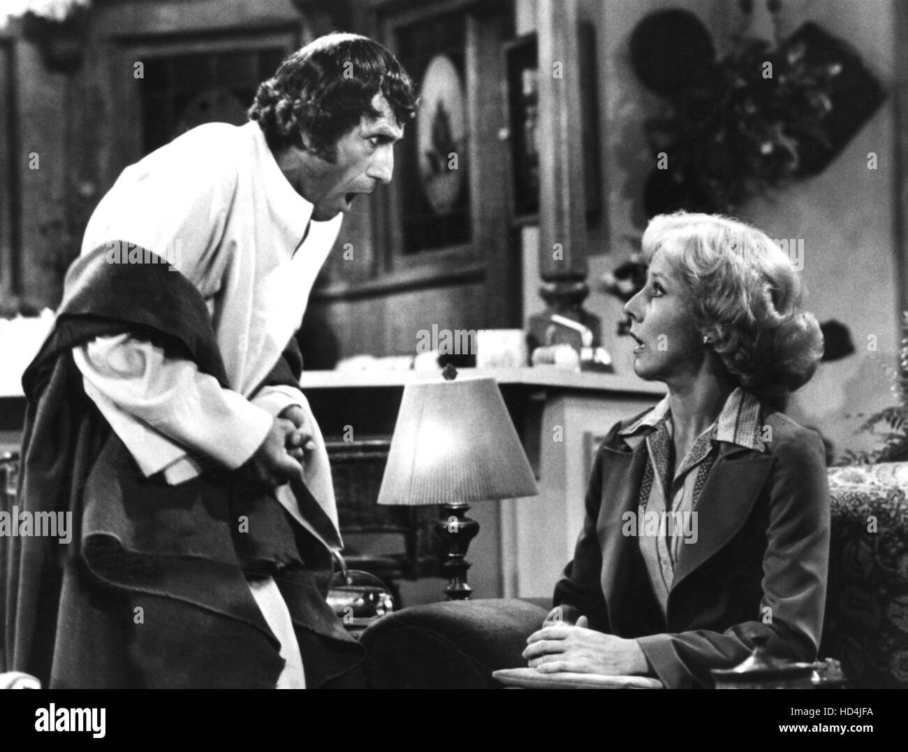 MORK & MINDY, Robert Donner, Georgia Engel in episode 'The Exidor ...