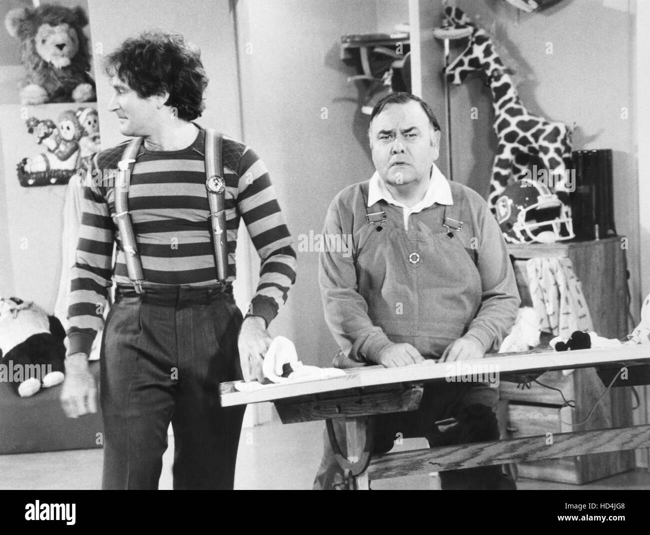 MORK AND MINDY, Robin Williams, Jonathan Winters, 'Pajama Game II ...