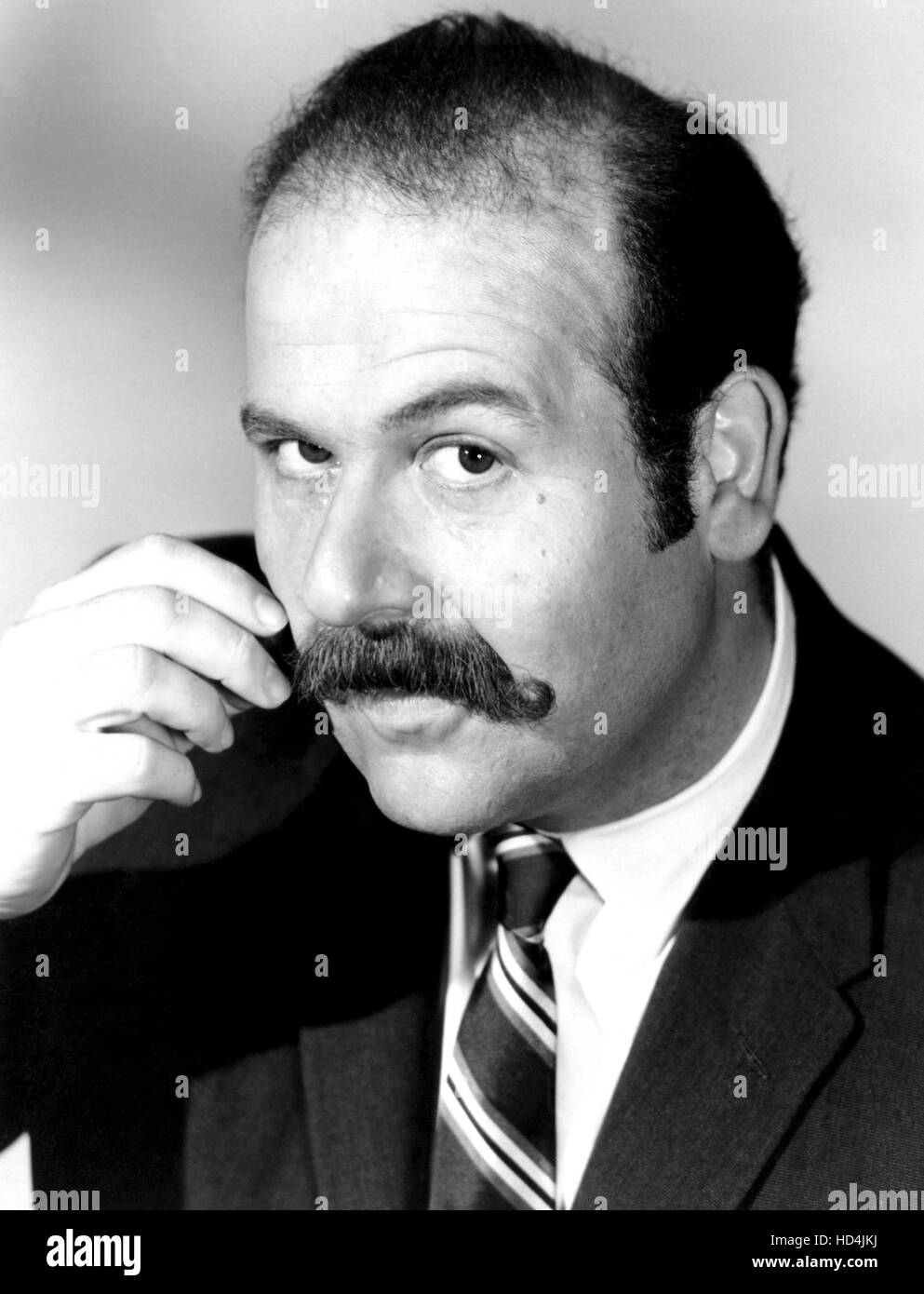 THE MOTHERS-IN-LAW, Roger C. Carmel, 1967-69 Stock Photo - Alamy