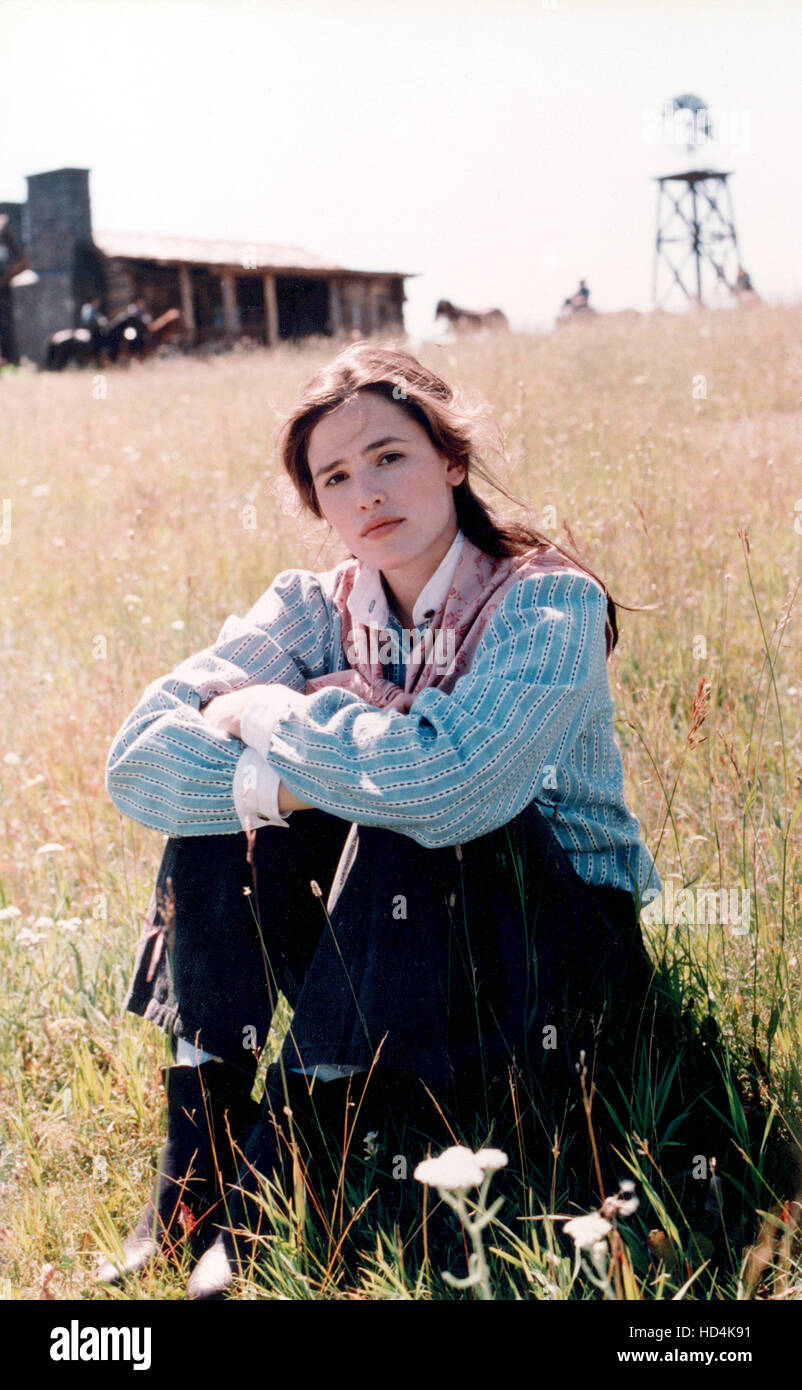 ROSE HILL, Jennifer Garner as Mary Rose Clayborne, Hallmark Hall of ...