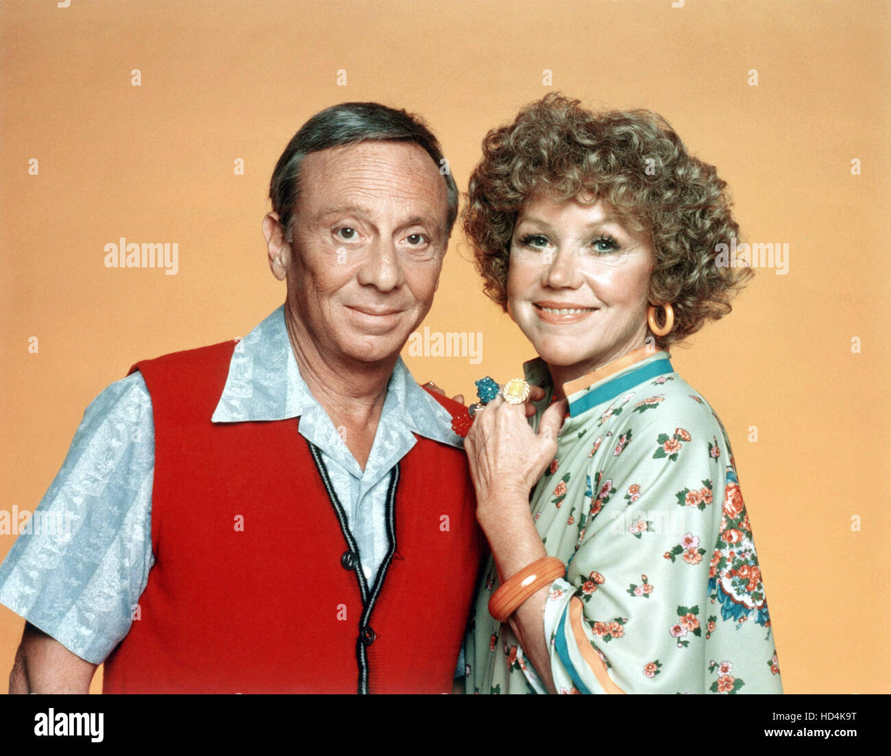 THE ROPERS, l-r: Norman Fell, Audra Lindley, 1979-80 Stock Photo - Alamy