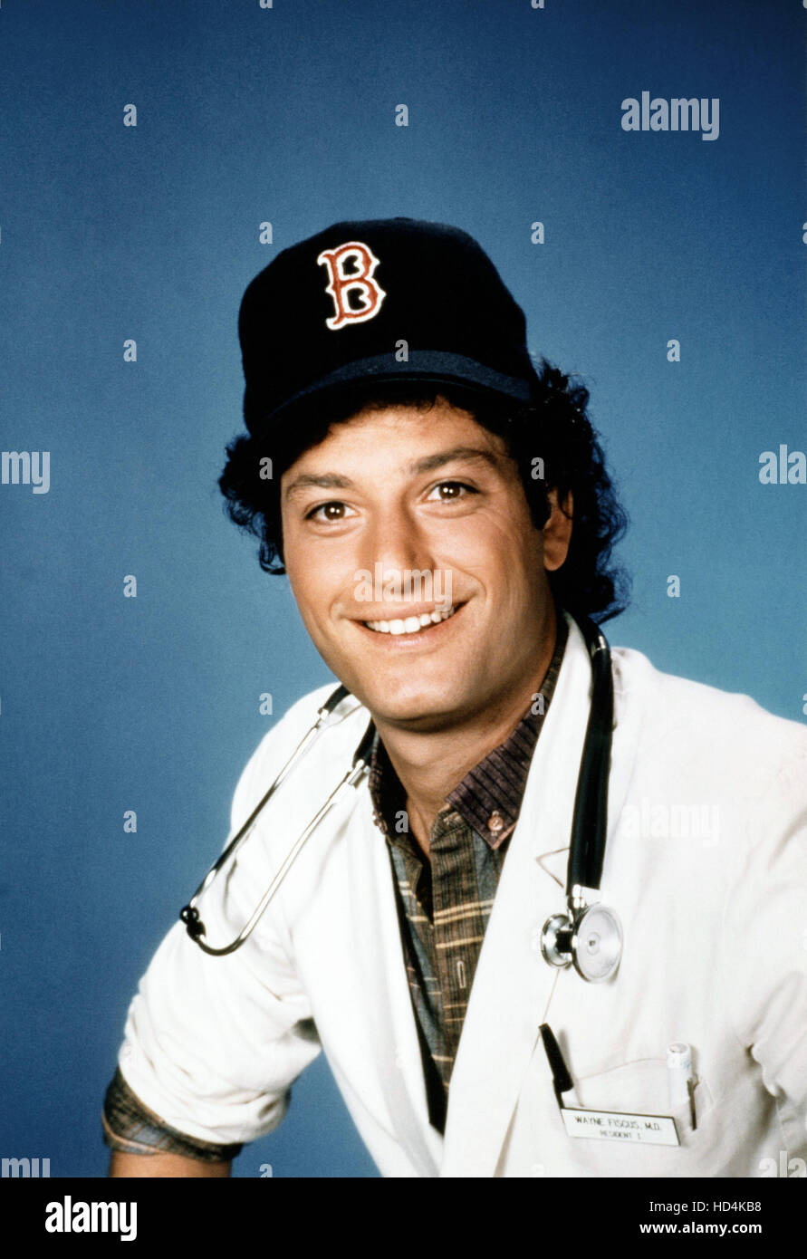 St elsewhere 1982 hi-res stock photography and images - Alamy