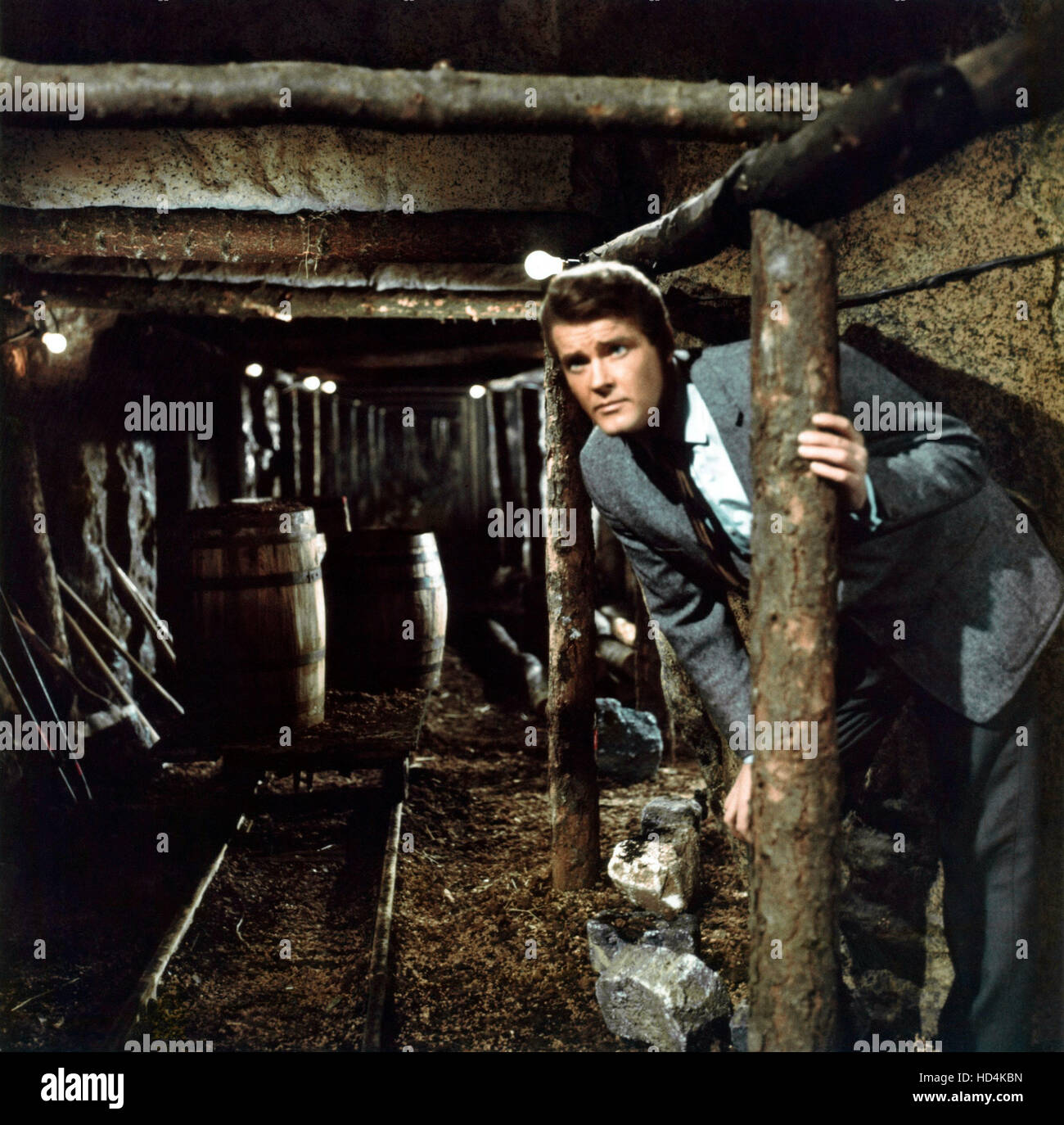 THE SAINT, Roger Moore, 'The Man Who Could Not Die', (Season 4, aired ...