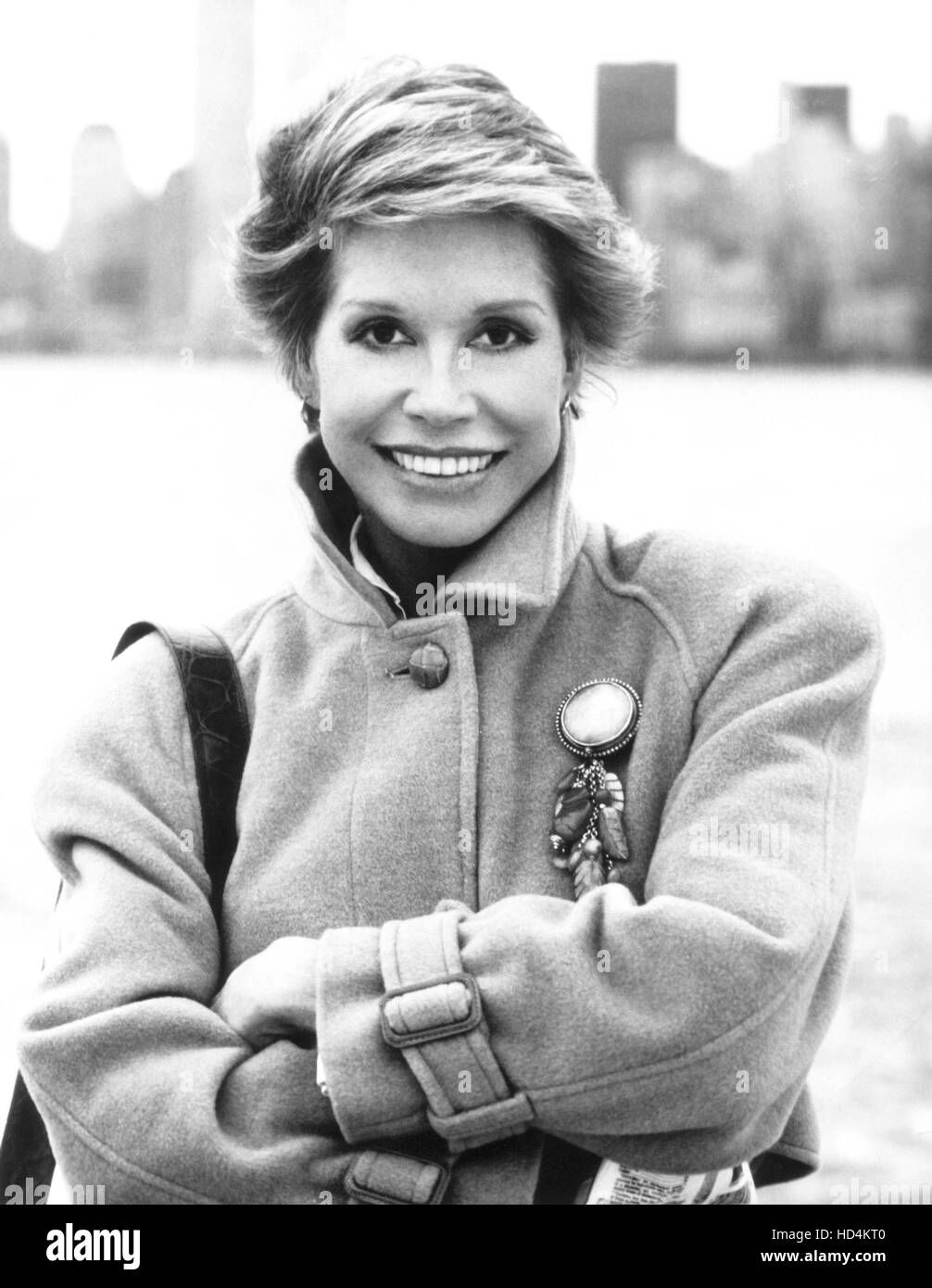 ANNIE MCGUIRE, Mary Tyler Moore, 1988-1989, © CBS/courtesy Everett ...