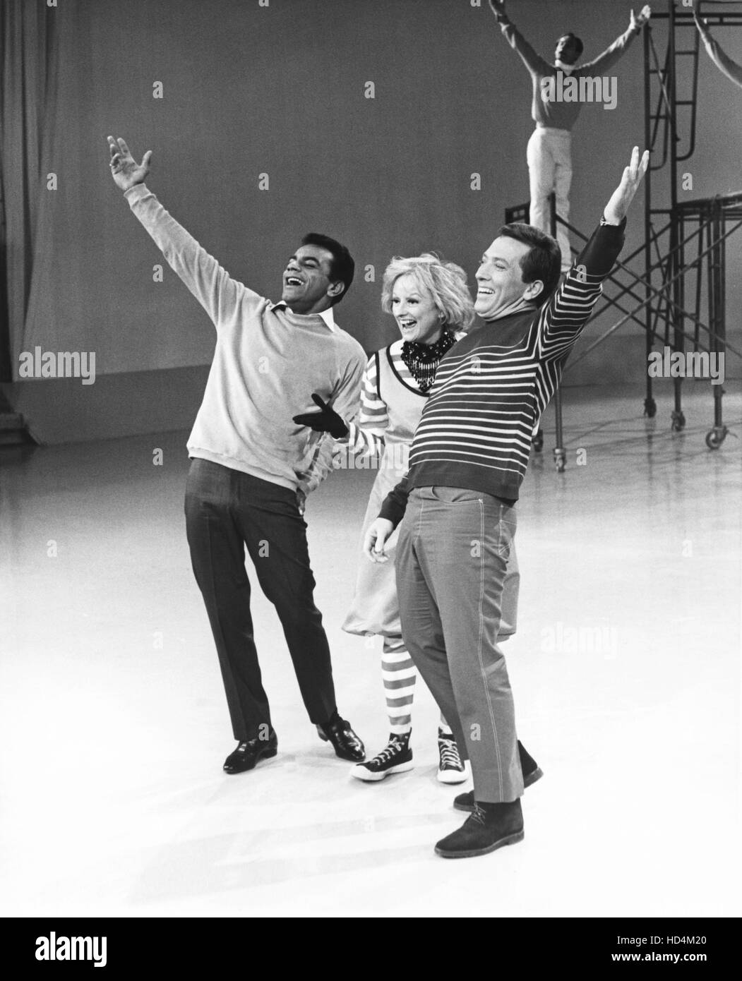 THE ANDY WILLIAMS SHOW, from left, Johnny Mathis, Phyllis Diller, Andy ...