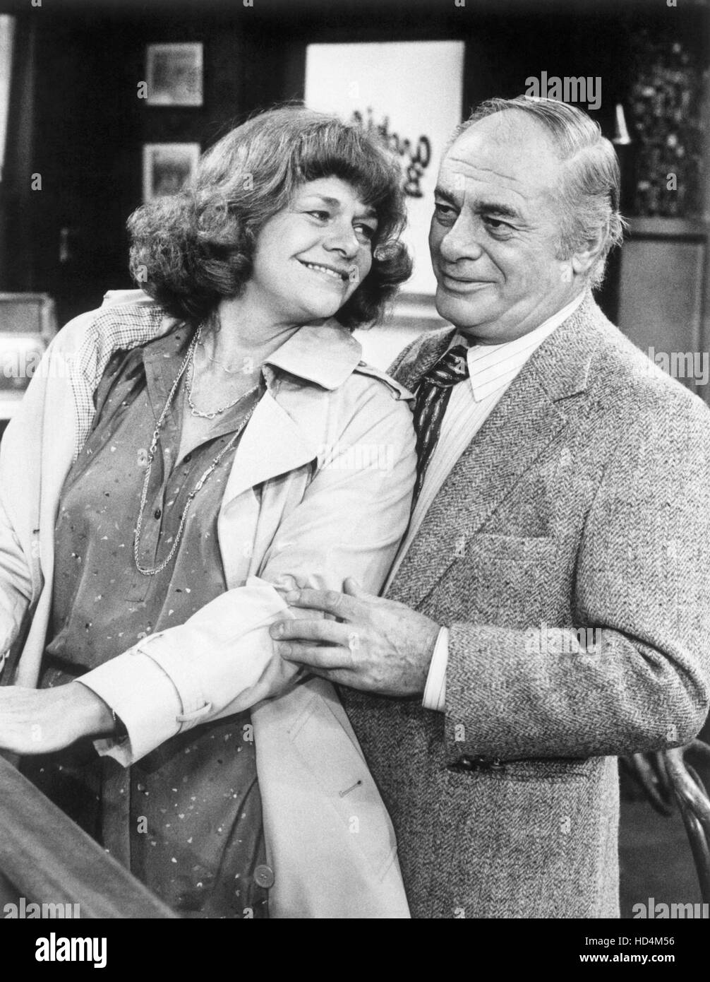 ARCHIE BUNKER'S PLACE, from left: Estelle Parsons, Martin Balsam in ...