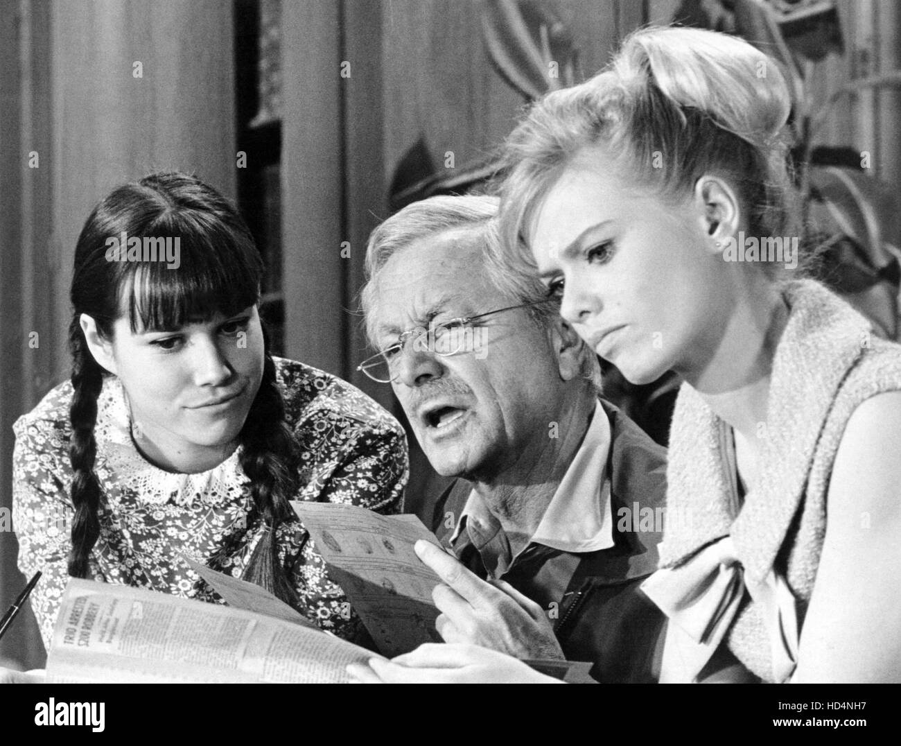 BOB HOPE PRESENTS THE CHRYSLER THEATRE (aka THE CHRYSLER THEATRE ...