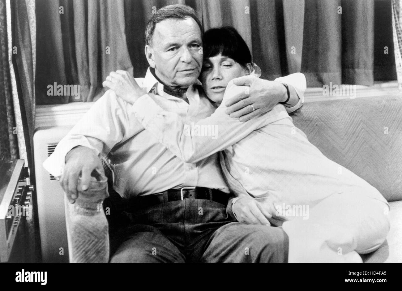 CONTRACT ON CHERRY STREET, from left, Frank Sinatra, Verna Bloom, aired ...