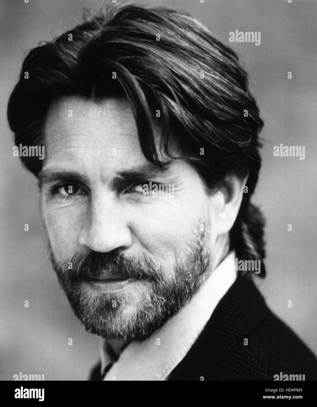 C-16: FBI, Eric Roberts, 1997-98, ©Buena Vista Television/courtesy ...