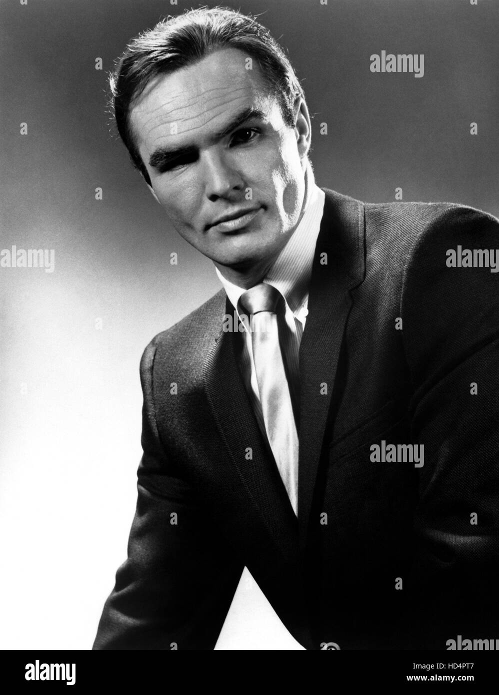 DAN AUGUST, Burt Reynolds, 1970-71 Stock Photo - Alamy