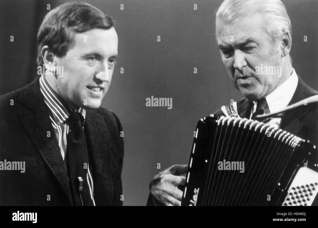 THE DAVID FROST SHOW, from left: David Frost, James Stewart (ca. 1970s ...