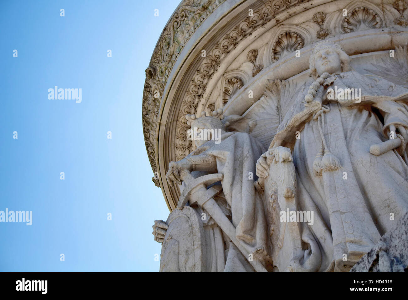 Statues of roman soldiers hi-res stock photography and images - Alamy