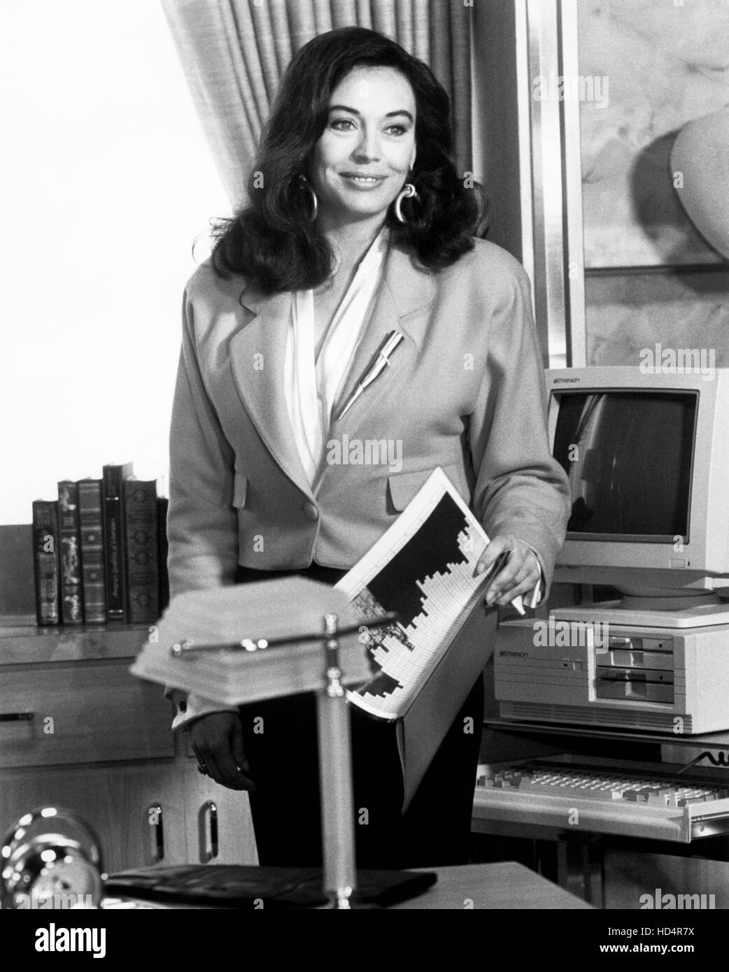 DALLAS, Lesley-Anne Down (ca. 1990), 1978-91 Stock Photo - Alamy