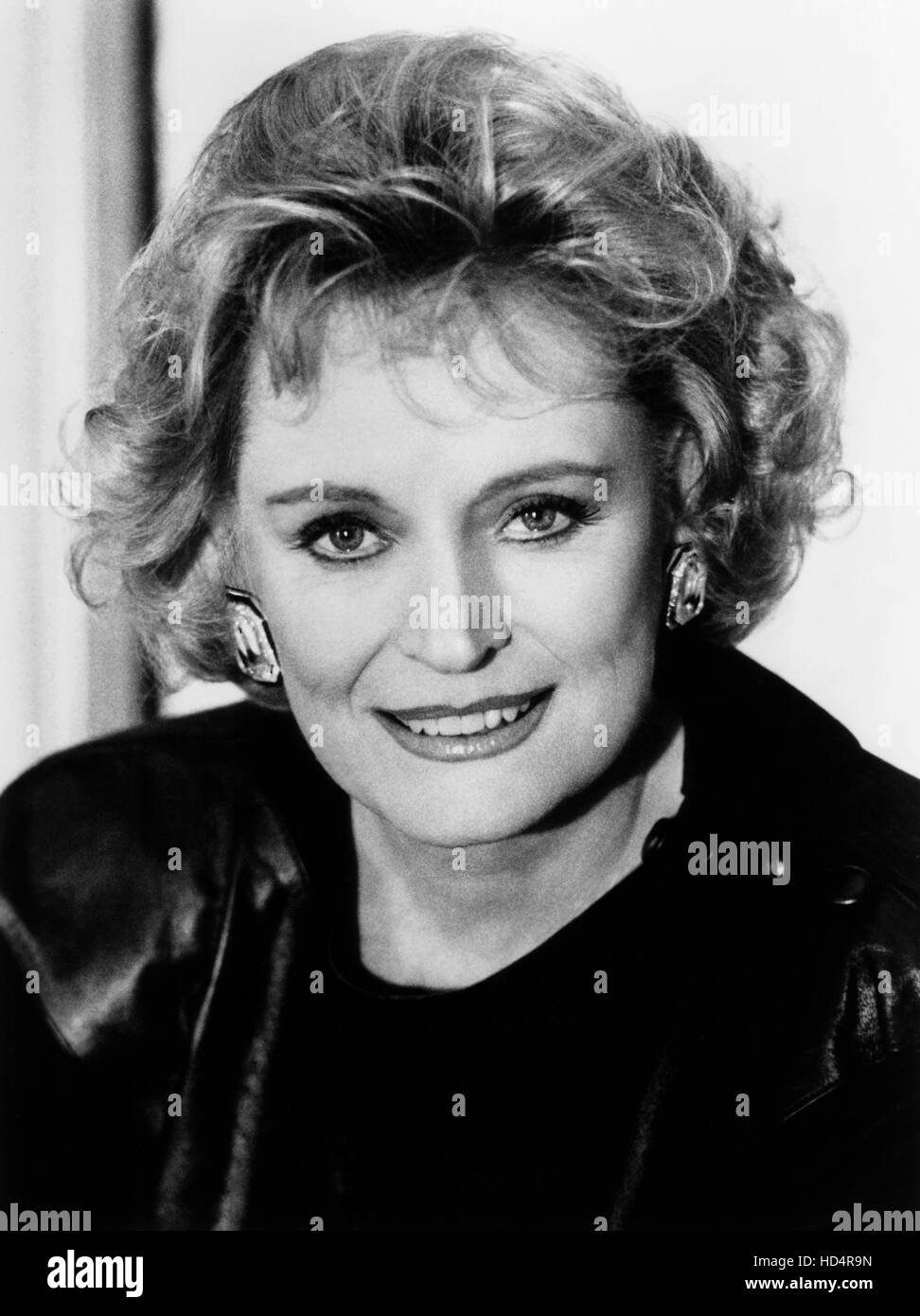 DALLAS, Alexis Smith (1984 photo), 1978-91, ©CBS/Courtesy: Everett ...