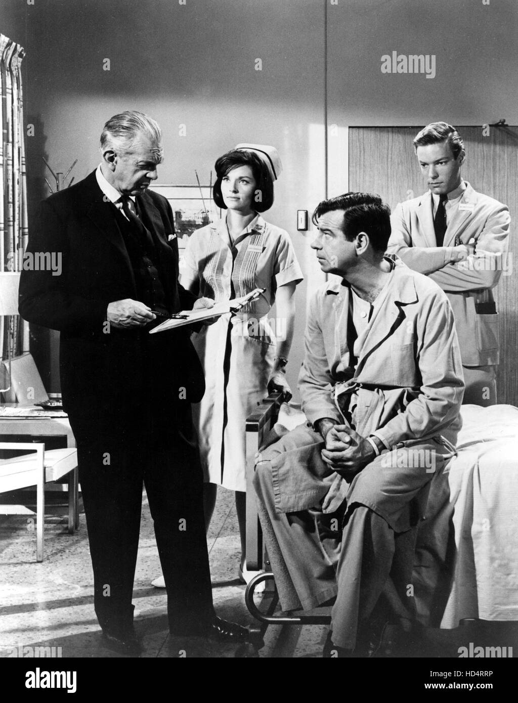 DR. KILDARE, Raymond Massey, Lee Meriwether, Walter Matthau, Richard ...