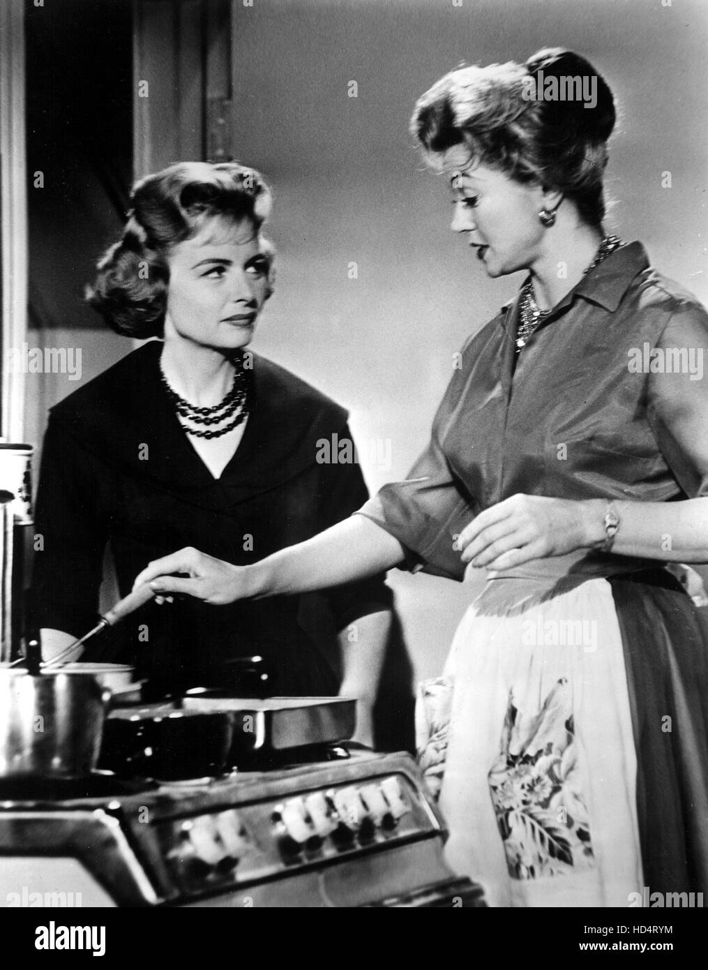 DONNA REED SHOW, 1958-1966, Donna Reed, Esther Williams, 4/8/60 Stock ...