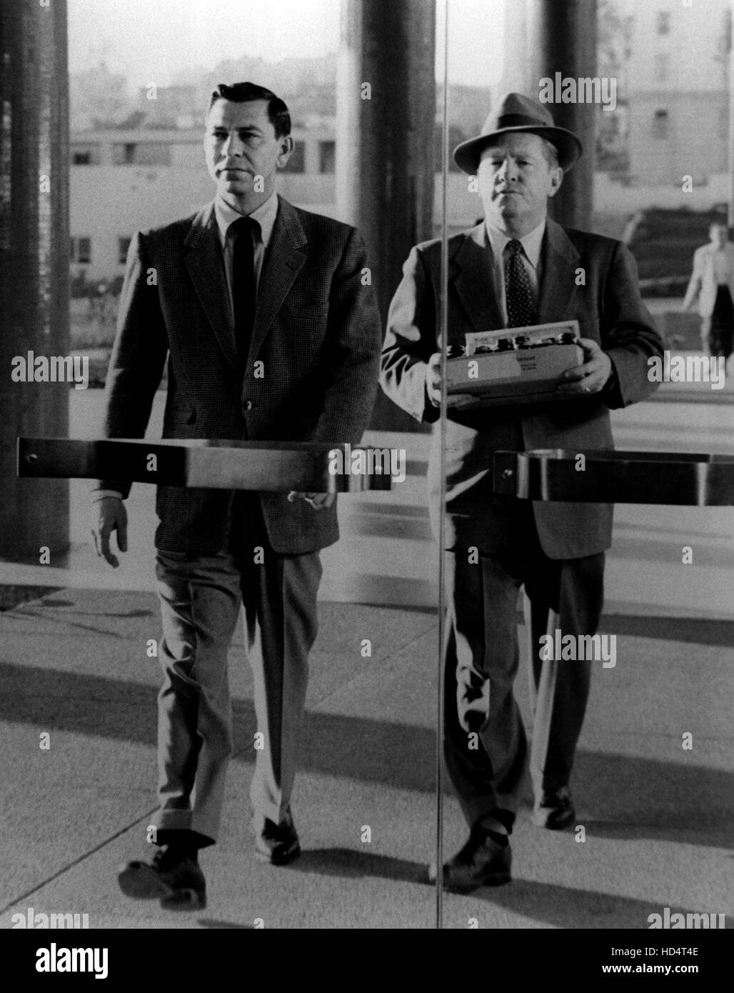 DRAGNET, Jack Webb, Ben Alexander, 1952-1959 Stock Photo - Alamy