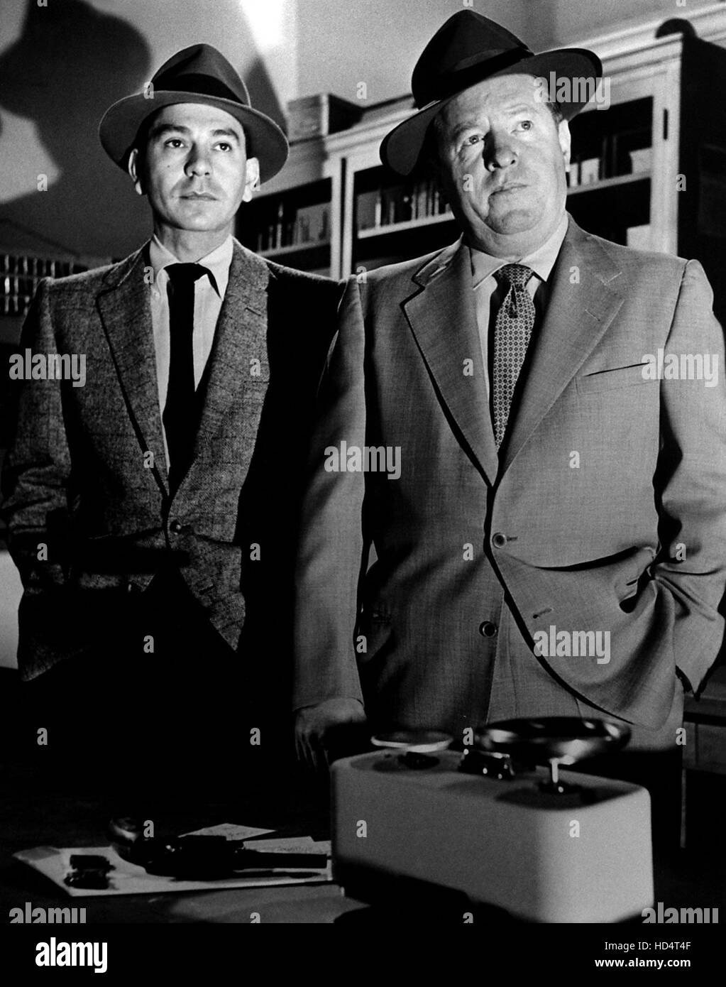 DRAGNET, Jack Webb, Ben Alexander, 1952-1959 Stock Photo - Alamy