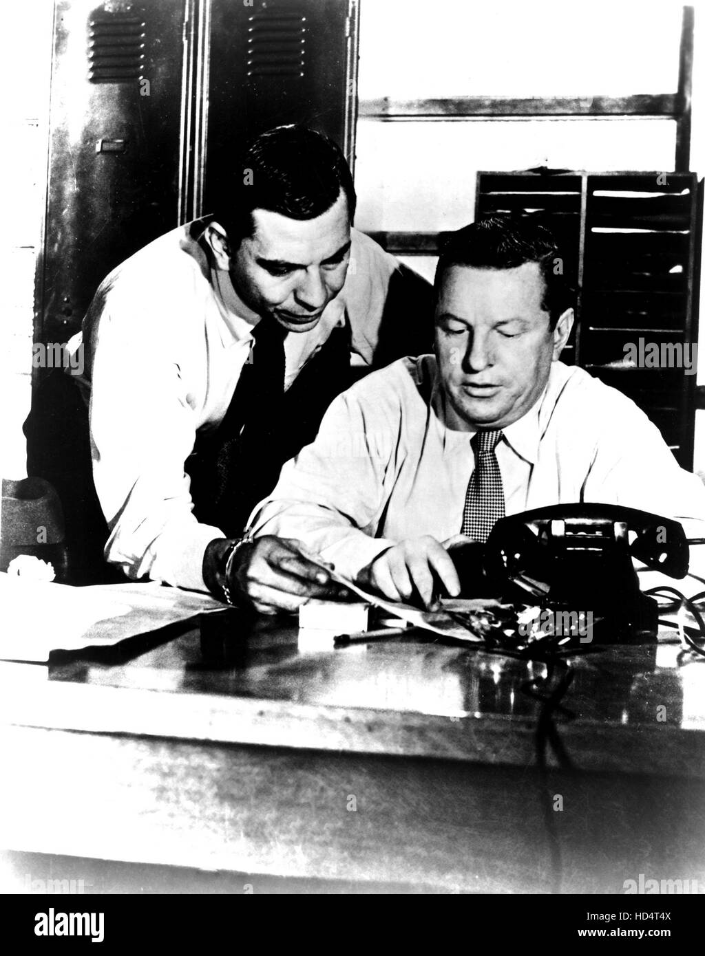DRAGNET, 1951-1959, Jack Webb, Ben Alexander Stock Photo - Alamy