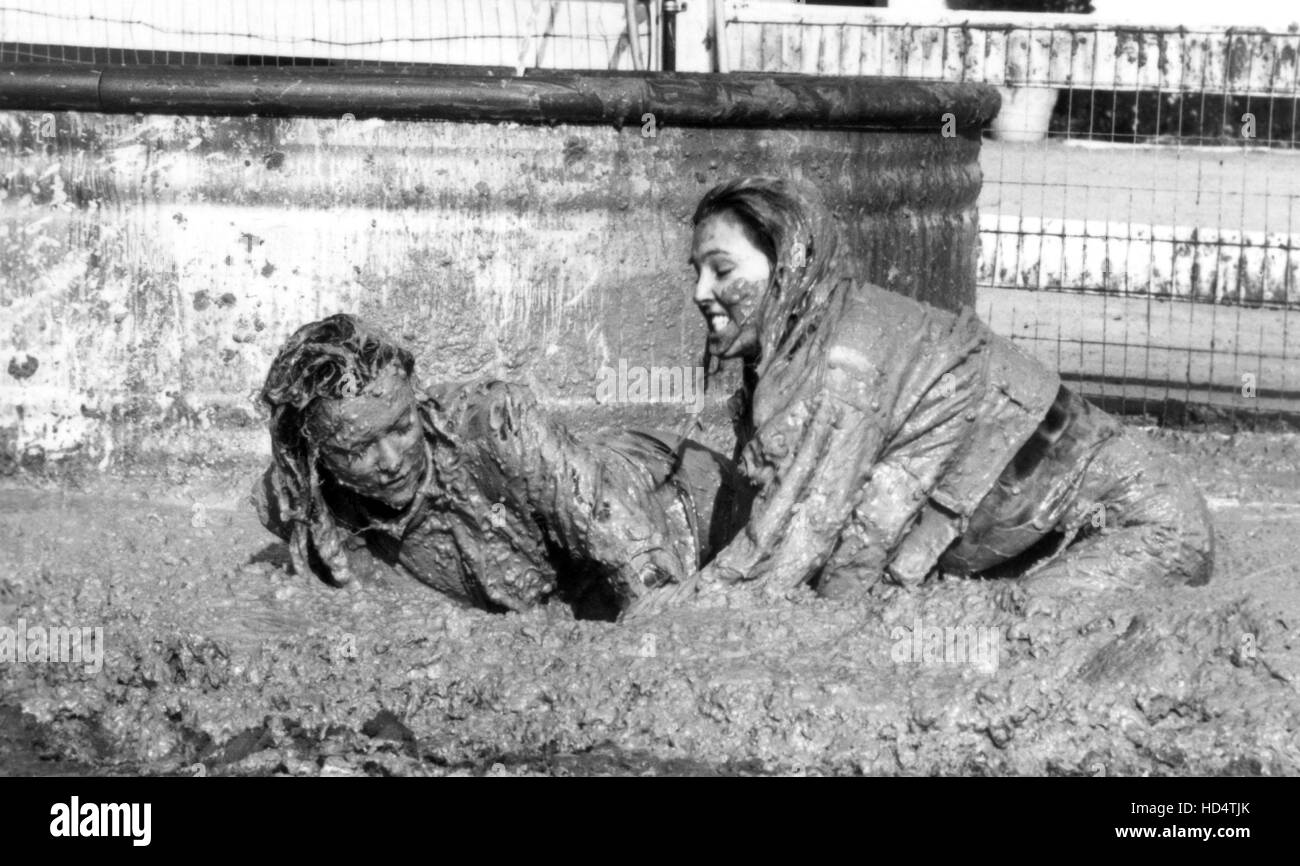 DYNASTY, Emma Samms, Heather Locklear, (Season 9), 1981-89, © Aaron ...