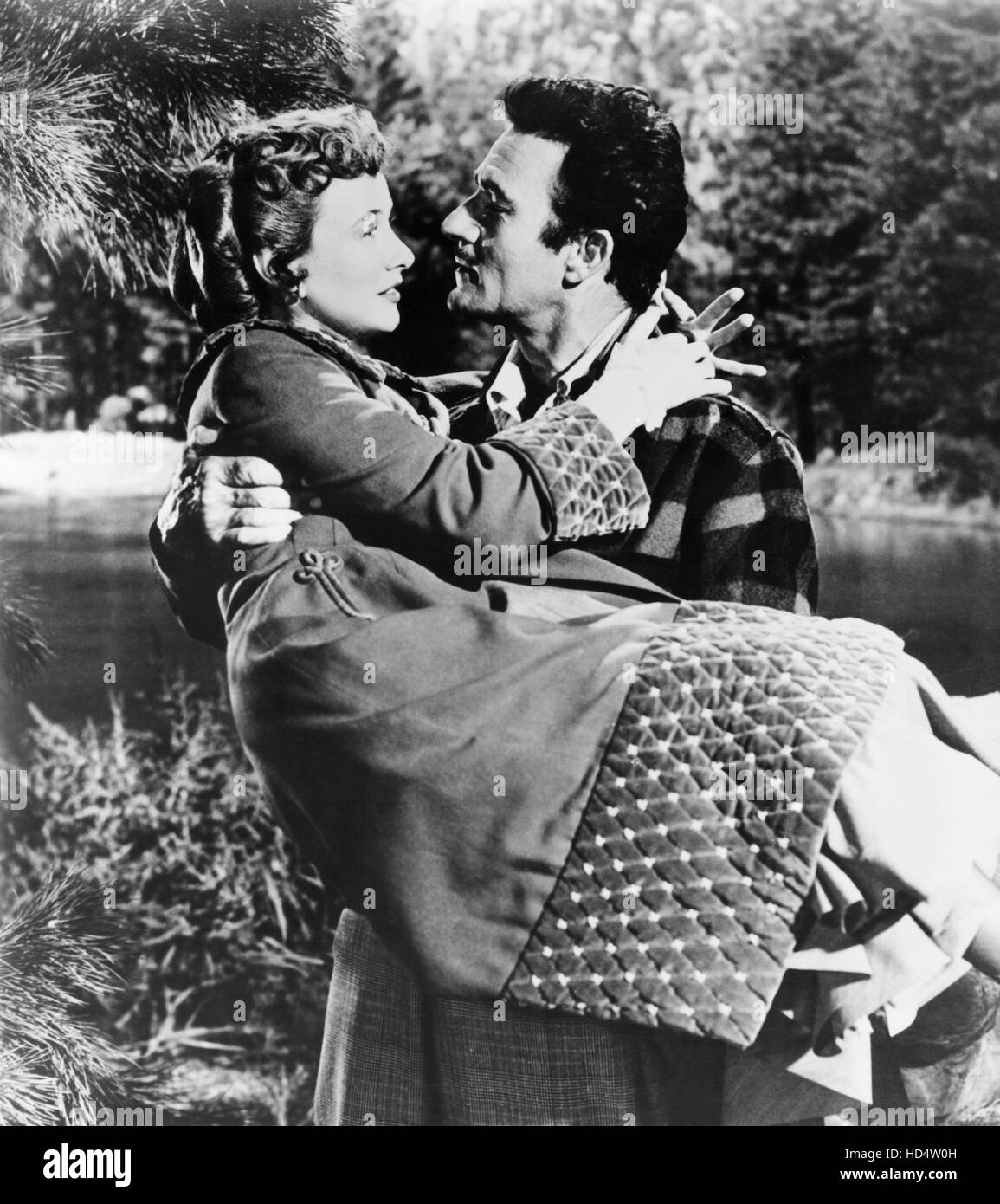 THE FORD TELEVISION THEATRE, from left: Phyllis Thaxter, Gilbert Roland ...