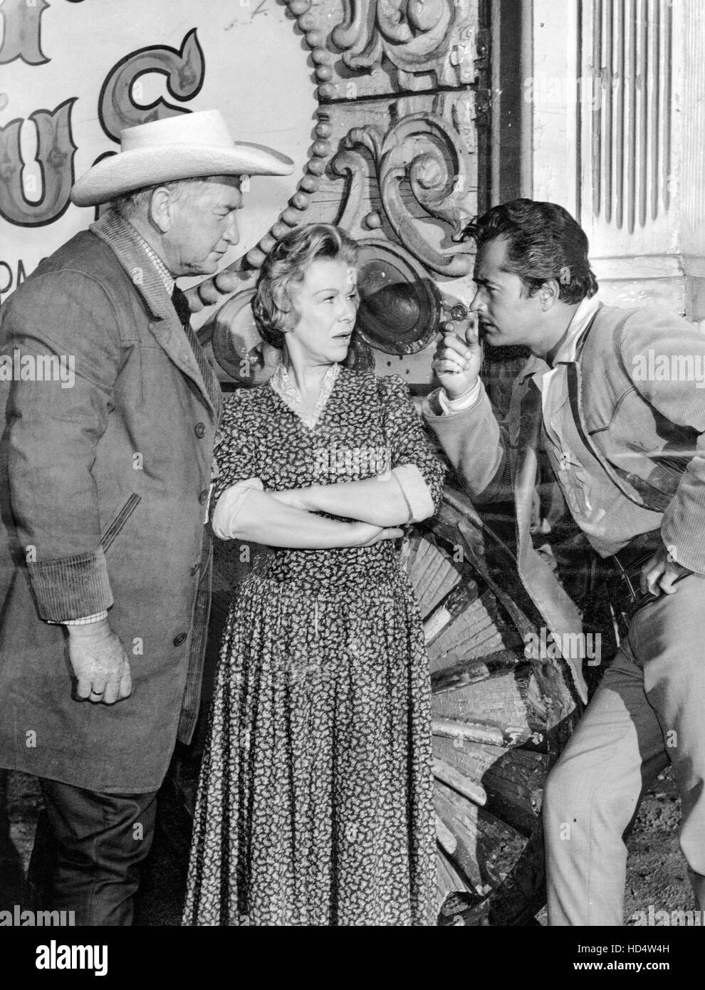 FRONTIER CIRCUS, Chill Wills, John Derek, Glenda Farrell, 'Mighty Like ...