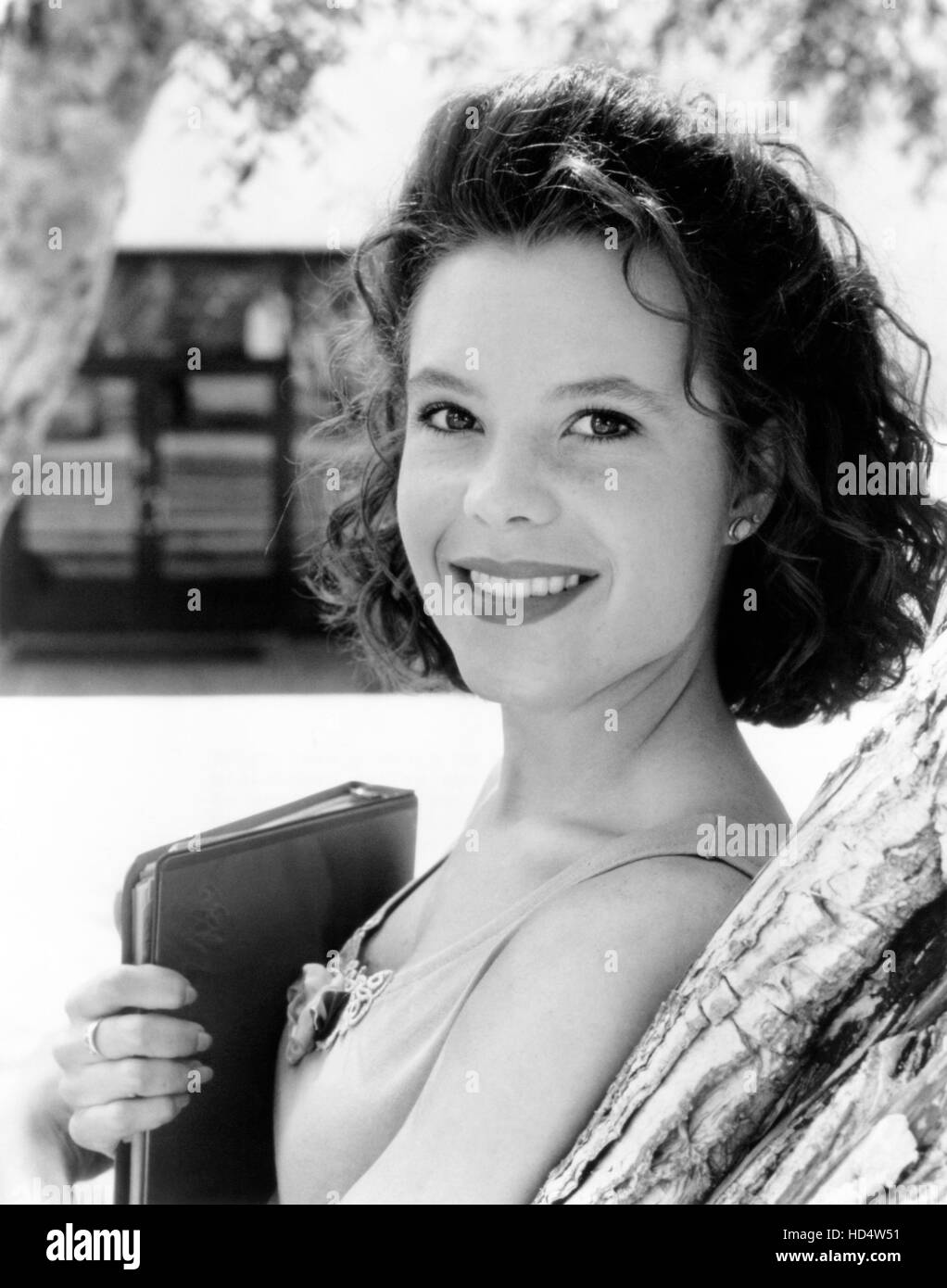 FRESHMAN DORM, Robyn Lively, 1992. © CBS / Courtesy: Everett Collection ...