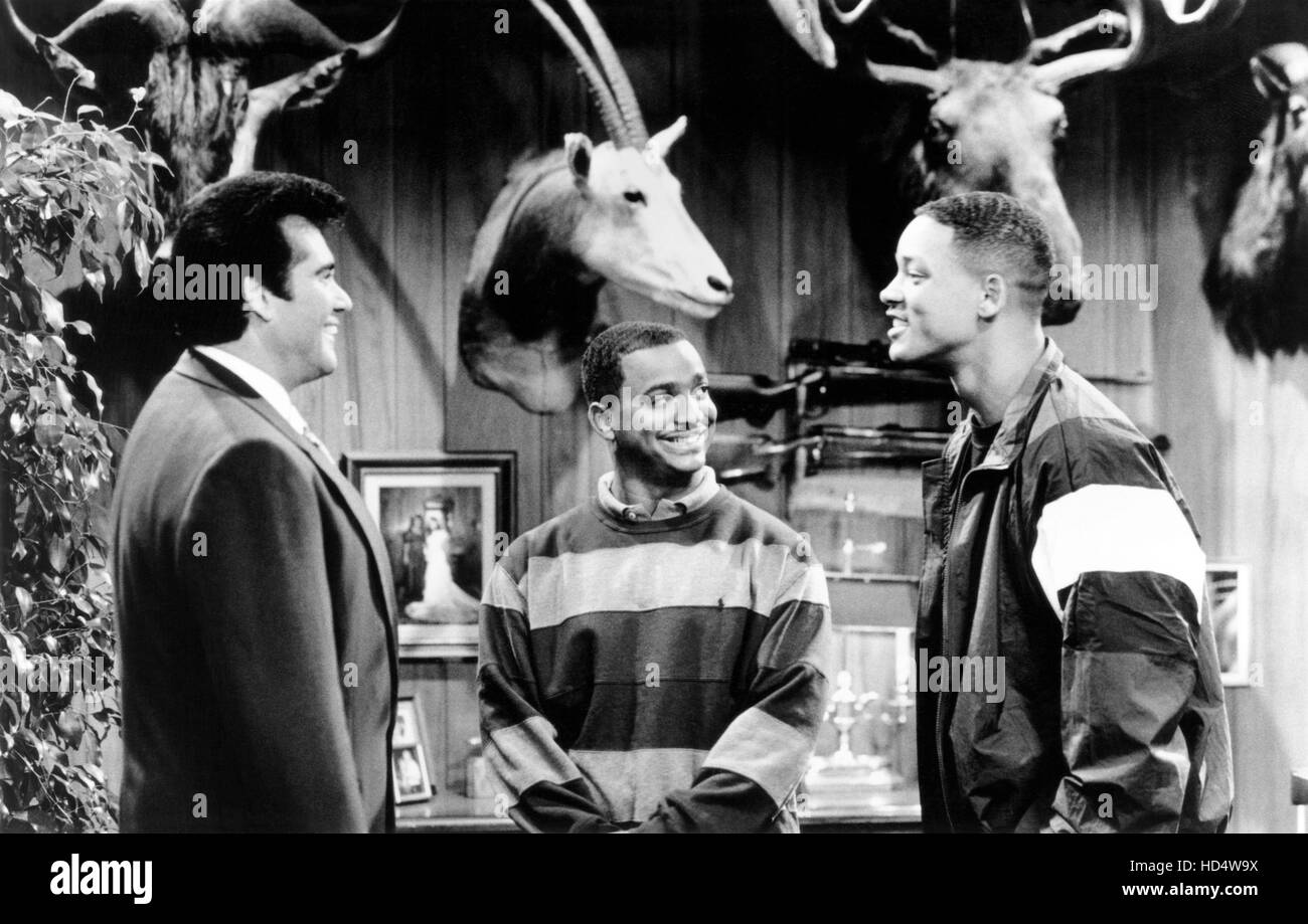 THE FRESH PRINCE OF BEL-AIR, (from left): Wayne Newton, Alfonso Ribeiro ...