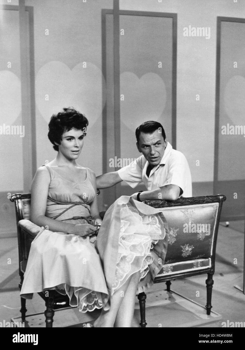 THE FRANK SINATRA SHOW, from left, guest Erin O'Brien, Frank Sinatra ...
