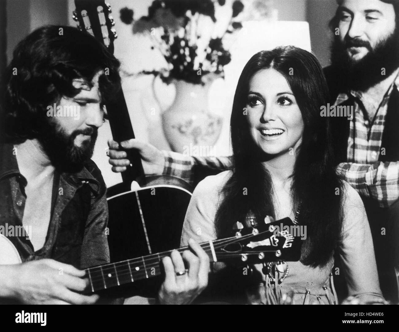 FREE TO BE...YOU & ME, from left: Kris Kristofferson, Marlo Thomas ...