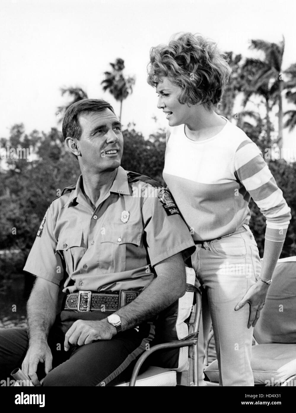 GENTLE BEN, Dennis Weaver, Beth Brickell, 1967-69 Stock Photo - Alamy