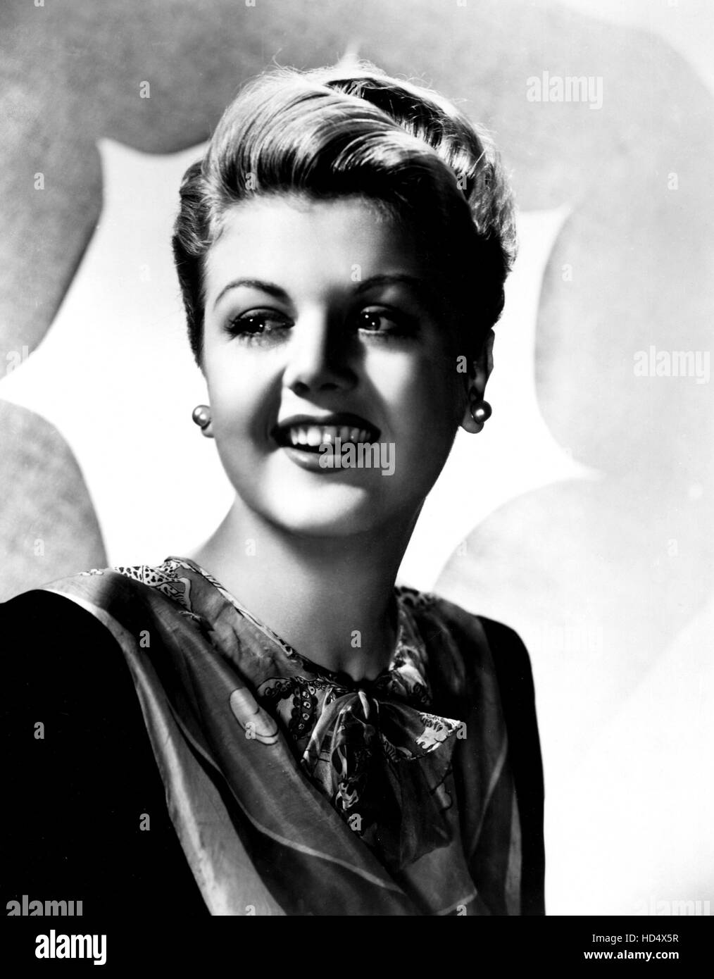 GENERAL ELECTRIC THEATER, The Crime of Daphne Rutledge, Angela Lansbury ...