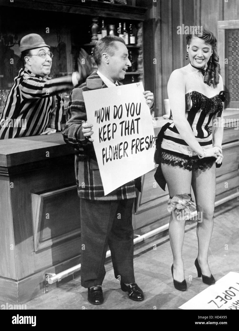 THE GEORGE GOBEL SHOW, from left: Ed Wynn, George Gobel, Jeff Donnell ...