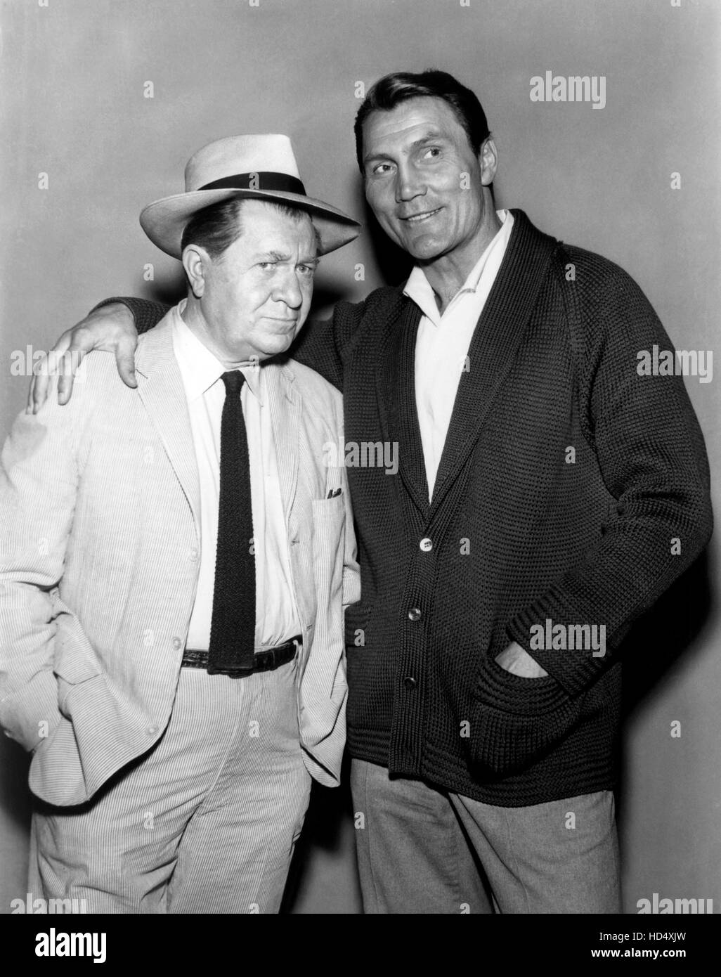 THE GREATEST SHOW ON EARTH, from left: series regulars Stuart Erwin and ...
