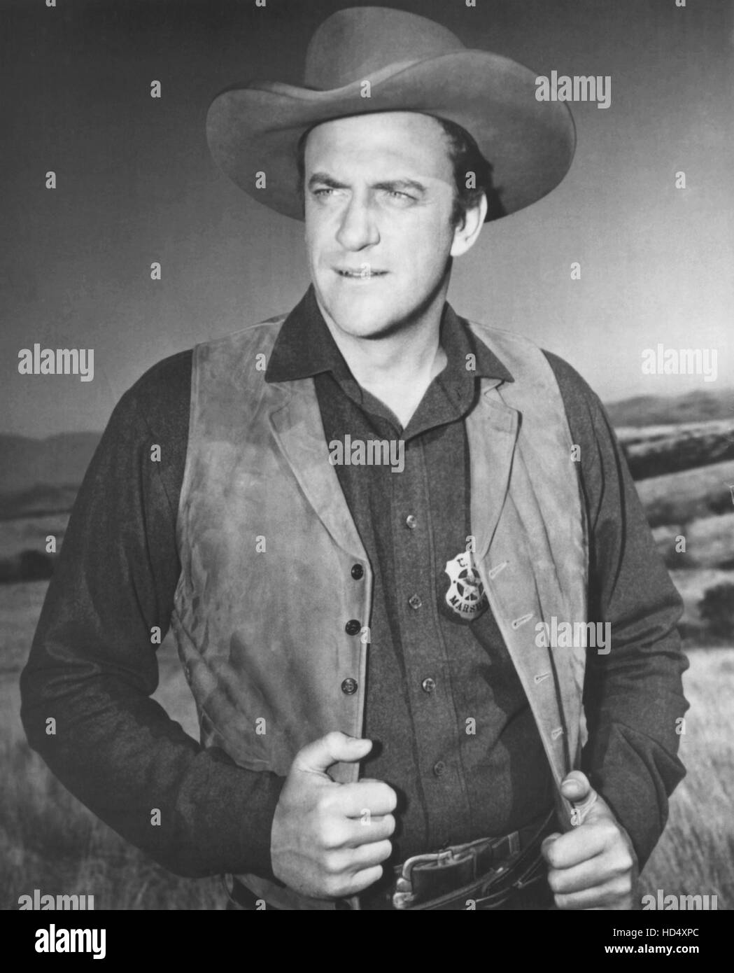GUNSMOKE, James Arness, 1955-1975 Stock Photo - Alamy
