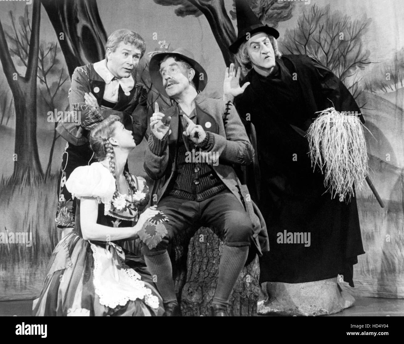 HANSEL AND GRETEL, standing from left: Red Buttons, Rudy Vallee, Hans ...