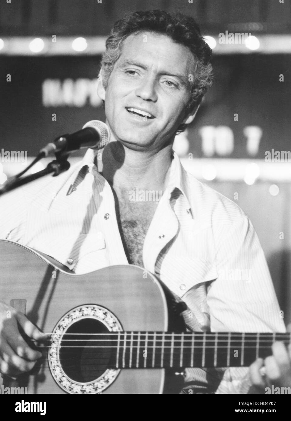 HARDCASTLE AND MCCORMICK, Larry Gatlin, 'Pennies From A Dead Man's Eyes ...