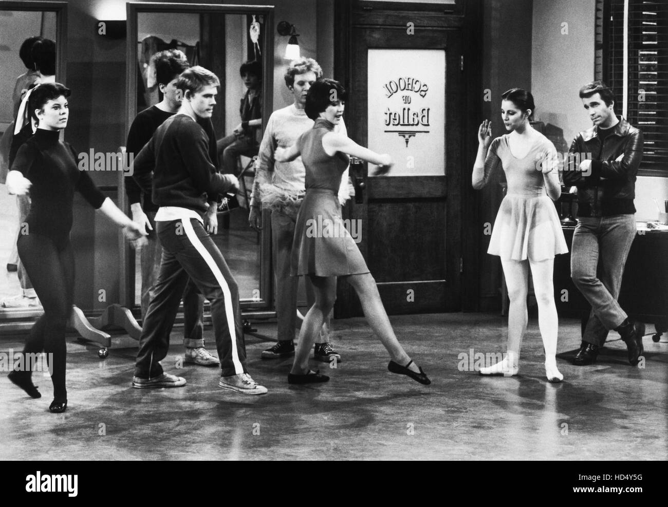 HAPPY DAYS, rear from left: Anson Williams, Scott Baio, Donny Most ...