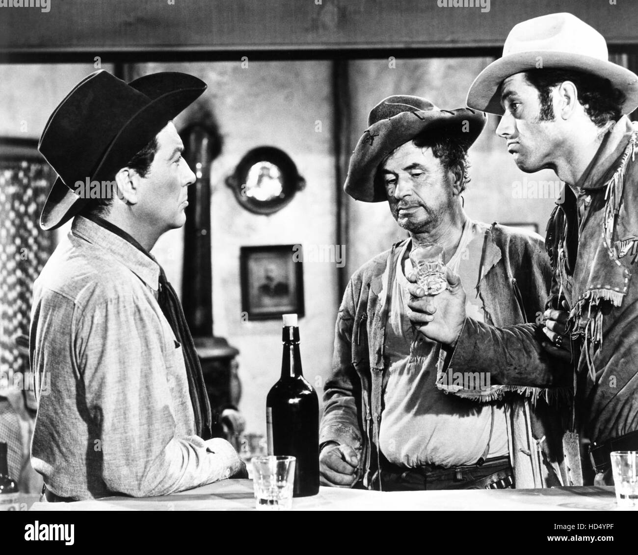HONDO, from left: Robert Taylor, Noah Beery Jr., Ralph Taeger, 'Hondo ...